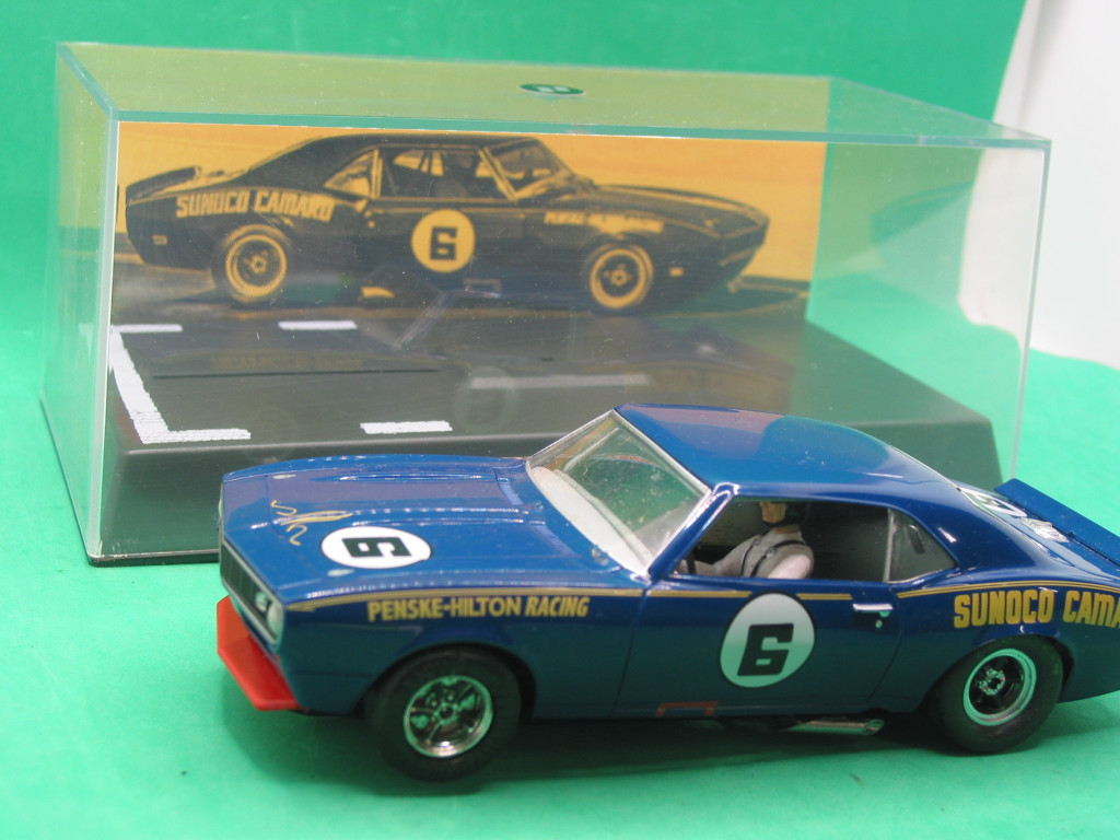 PIONEER SUNOCO CAMARO #6 USED - RUNS WELL ON THE TRACK - Scale Models