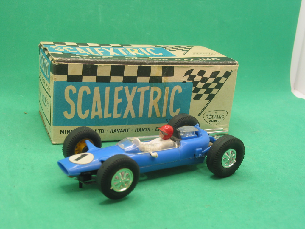 TRIANG SCALEXTRIC C82 LOTUS BLUE #1 RED DRIVER FORMULA JUNIOR ALL ...